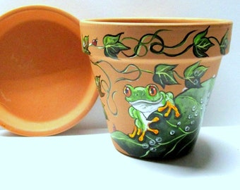 Terracotta Frog Planter - Etsy