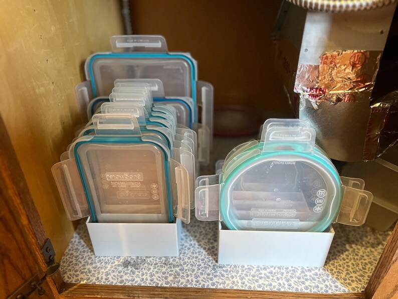 Snapware Rectangular Lid Organizer - Food Container Storage ...