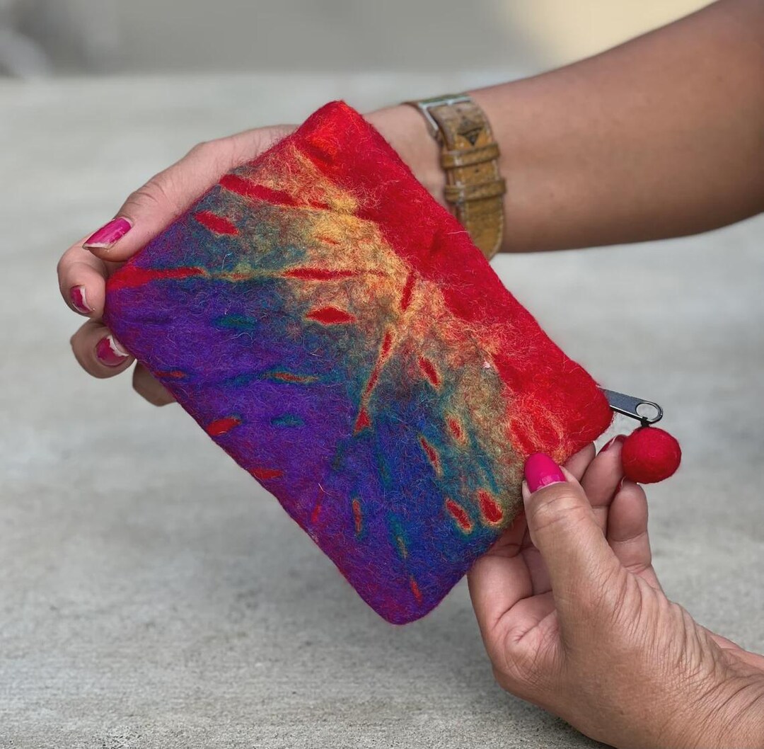 Handmade Felted Coin Purse: Zippered Pouch, Vegan Friendly - Etsy