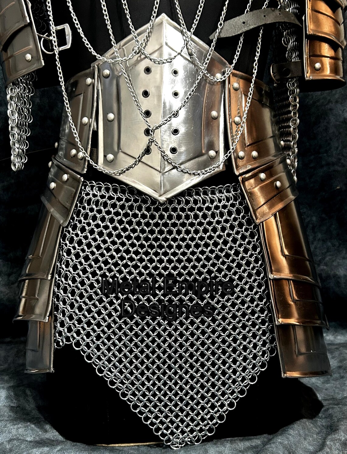 Brave Lady’s Medieval Knight Armor Set – Fantasy Chainmail Cosplay ...