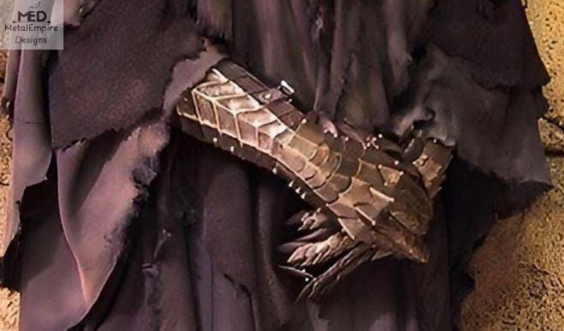 Nazgul Ringwraith Full Costume: Steel Helmet, Gauntlets, Cloak - Lord ...