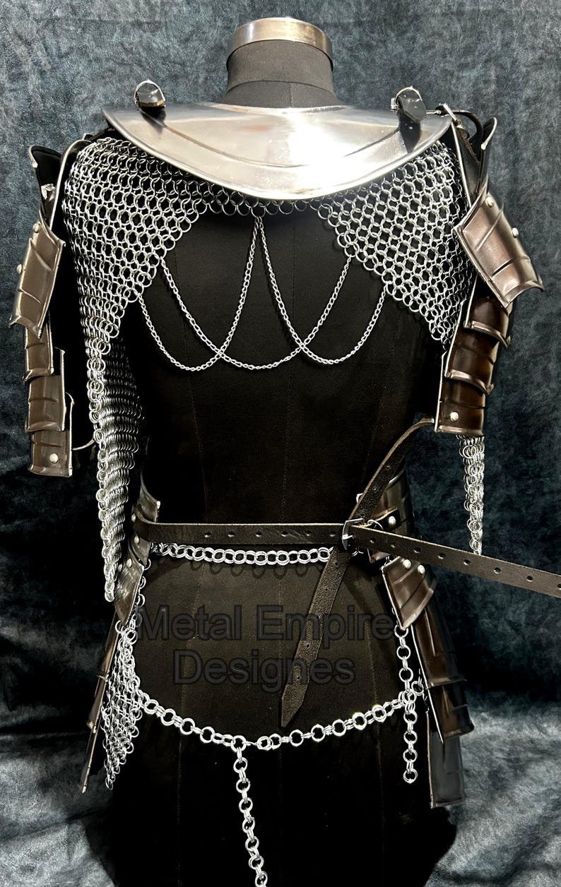 Brave Lady’s Medieval Knight Armor Set – Fantasy Chainmail Cosplay ...