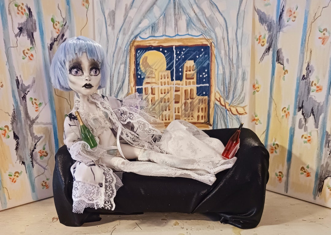 OOAK Desiree the Ghost Custom Monster High Doll Repaint Horror Doll - Etsy
