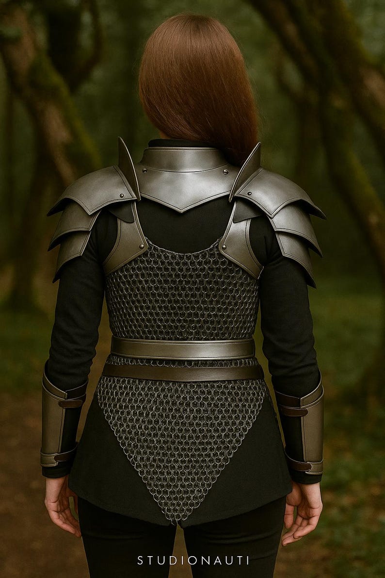 Medieval Lady Armor Suit | Female Chainmail Cuirass Pauldrons Gorget ...