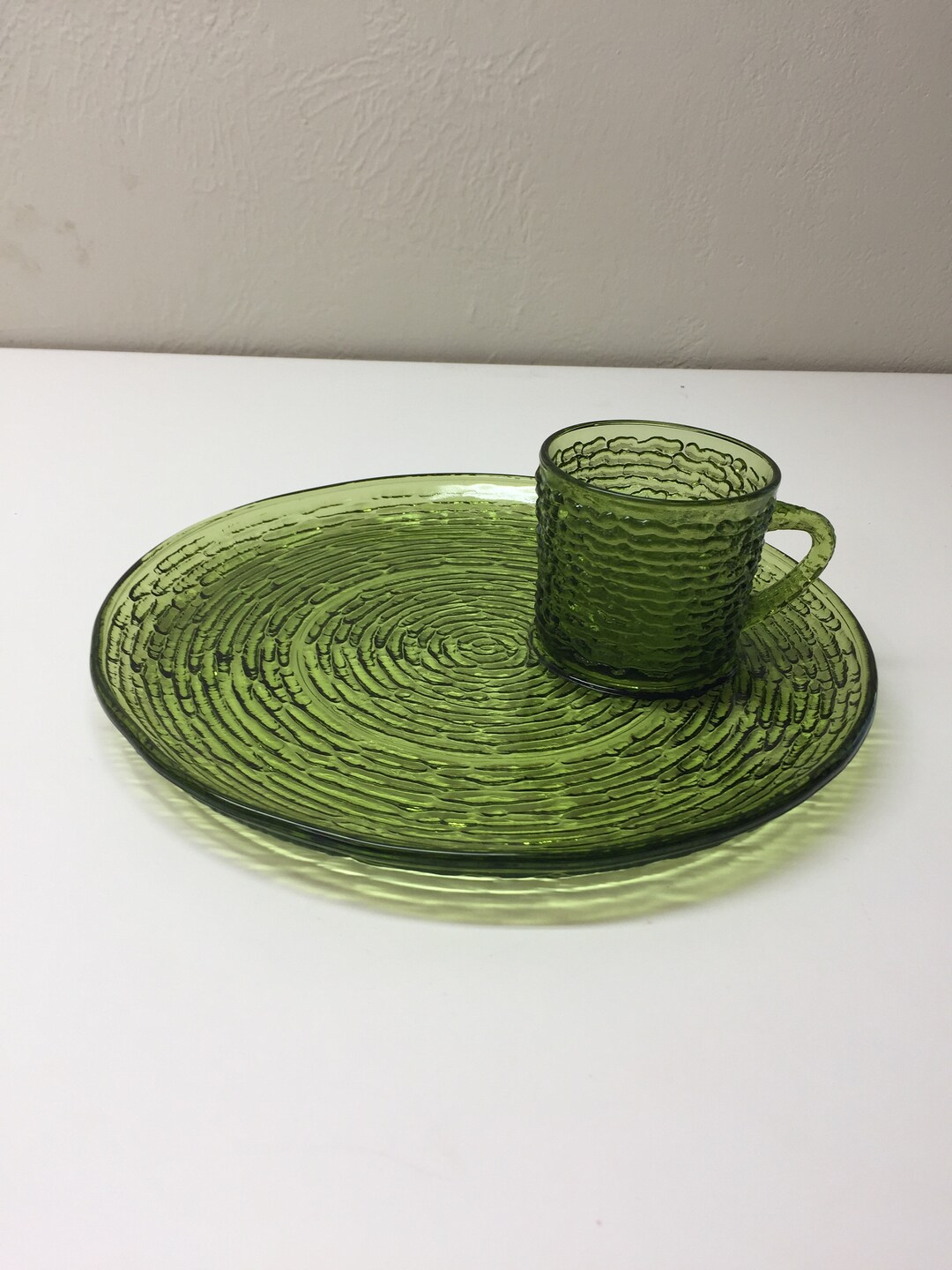 Anchor Hocking, Soreno, Green, Snack Plate With Cup, Pressed Bark ...