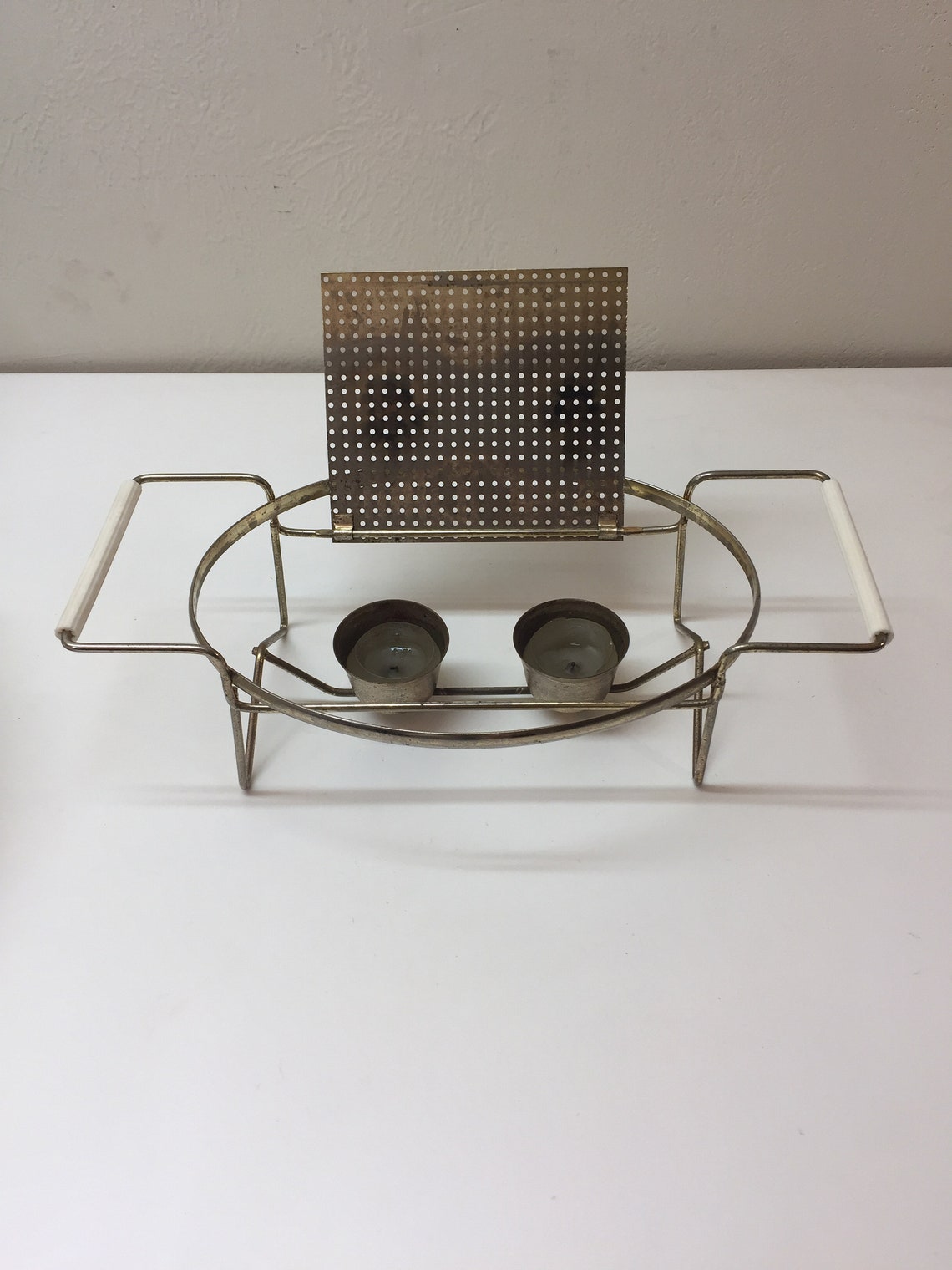 Vintage Pyrex Casserole Dish W/ Lid and Candle Stand - Etsy