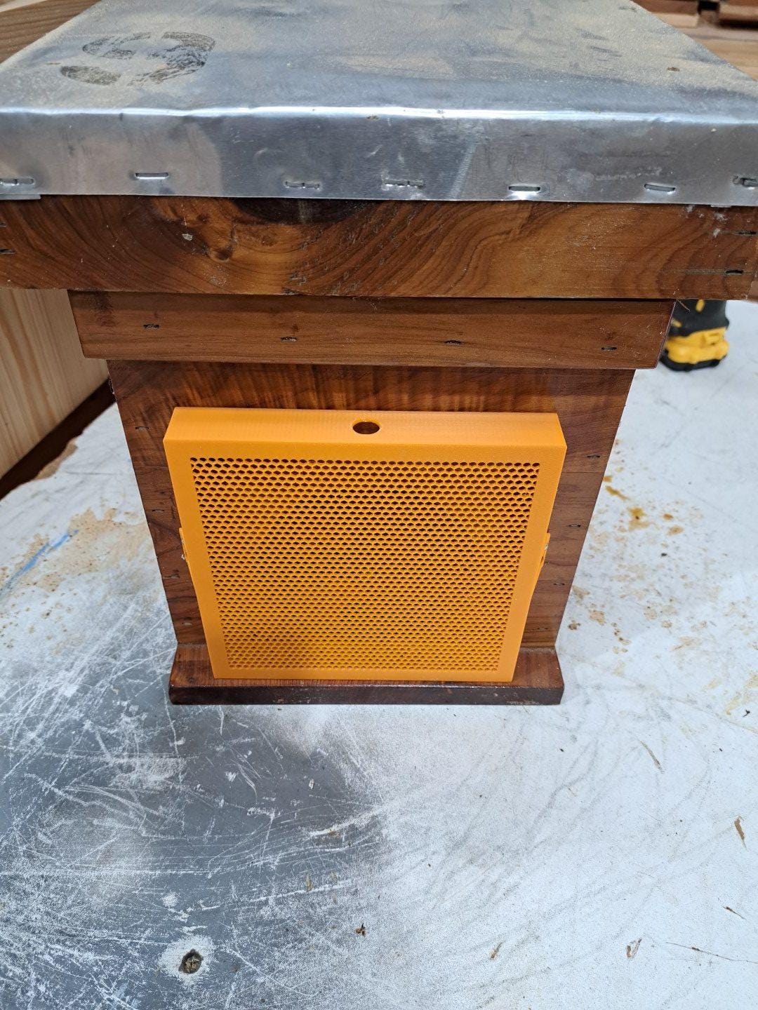 Honey Bee Robbing Screen: Langstroth, Nuc, Layens Hives - 3D Printed - Etsy
