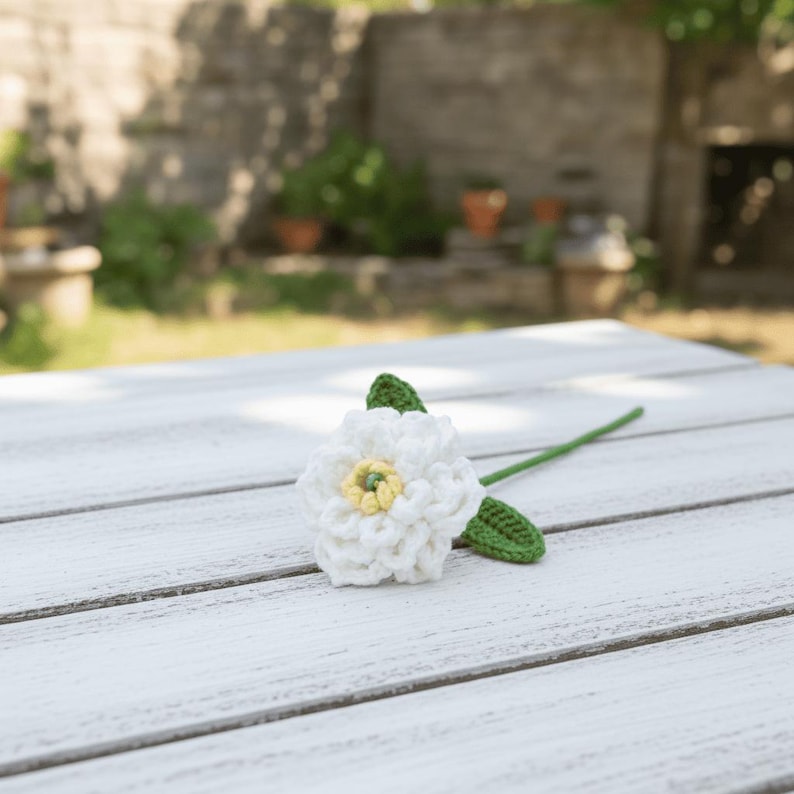 Crochet Gardenia Pattern - Realistic Crochet Flower, DIY Wedding ...