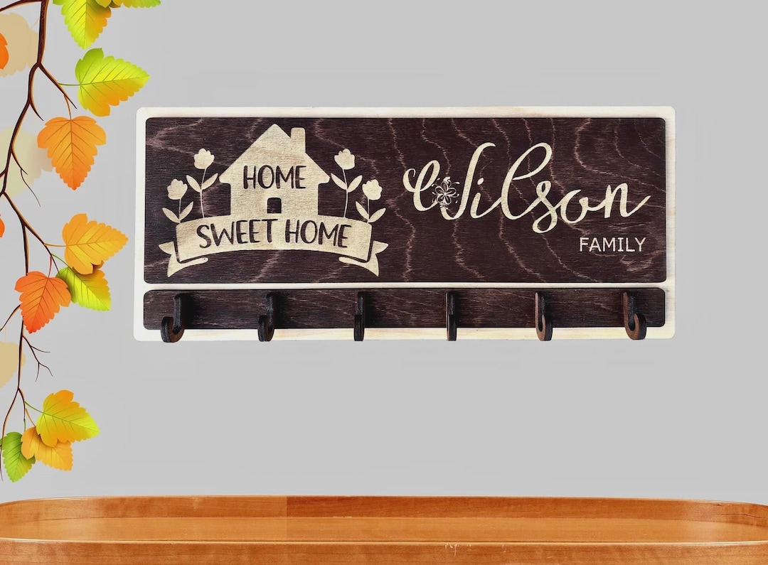 Personalized Family Name Key Holder – Wooden Wall Hook Rack - Etsy