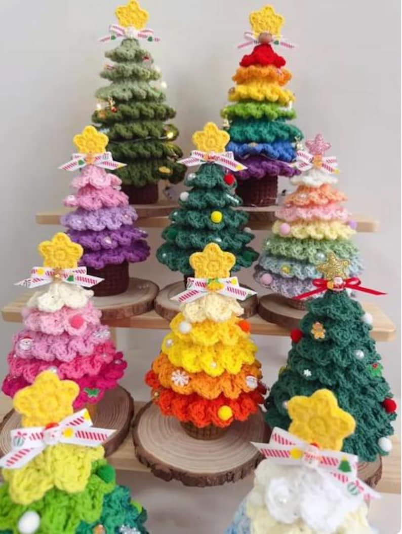 Crochet Christmas Tree Tutorial | 5-layer Amigurumi Holiday Tree ...