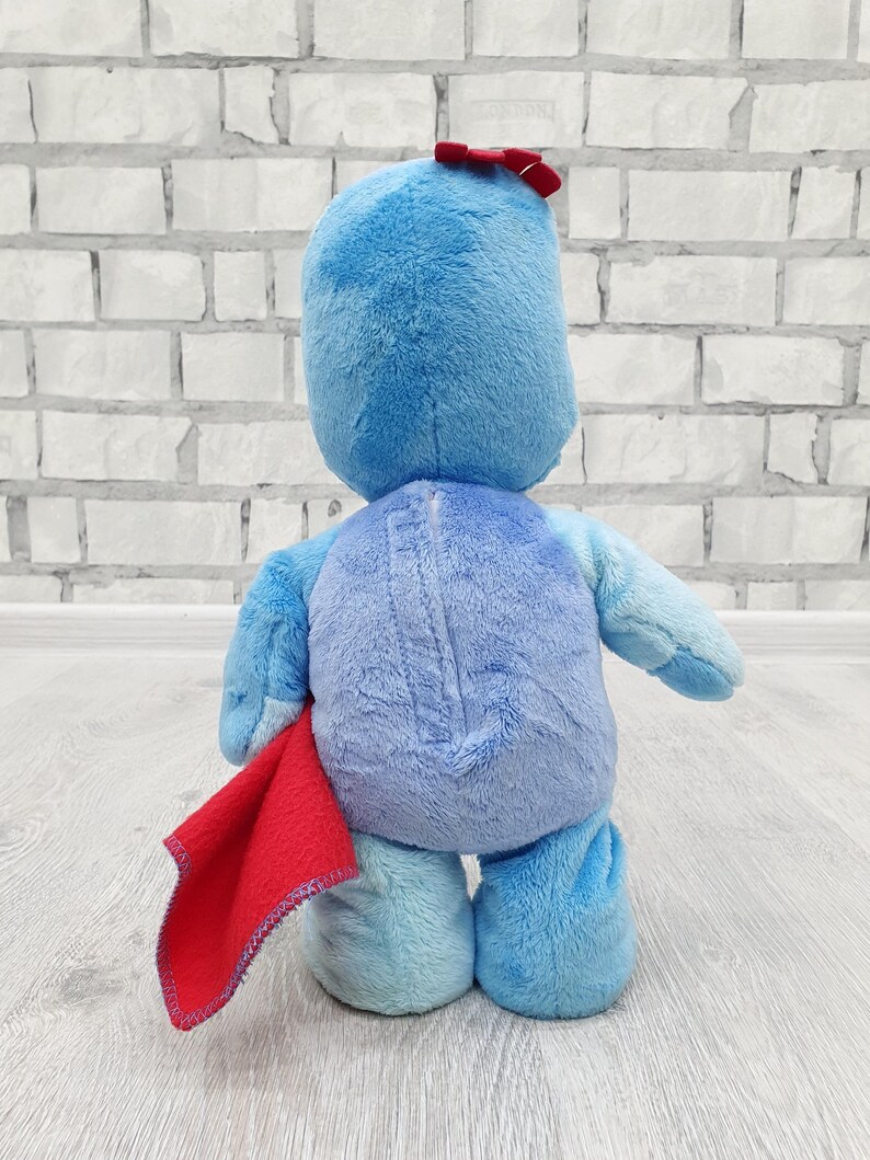 Vintage Dancing Interactive Talking Iggle Piggle Plush Toys 12" Stuffed ...