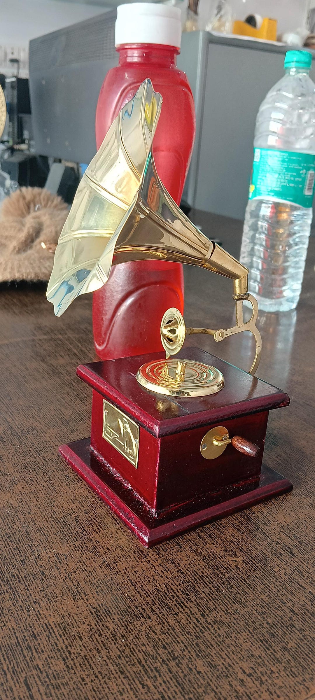 Handmade Non Working Gramophone Model for Showpiece Decor Gift for ...