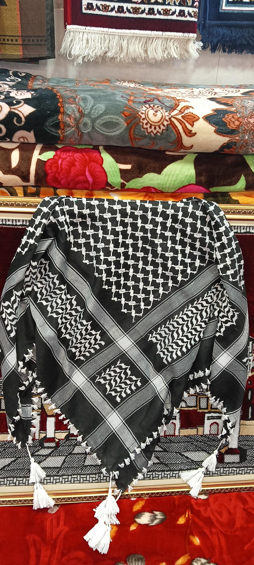 Black & White Keffiyeh Scarf – Traditional Palestinian Shemagh With ...