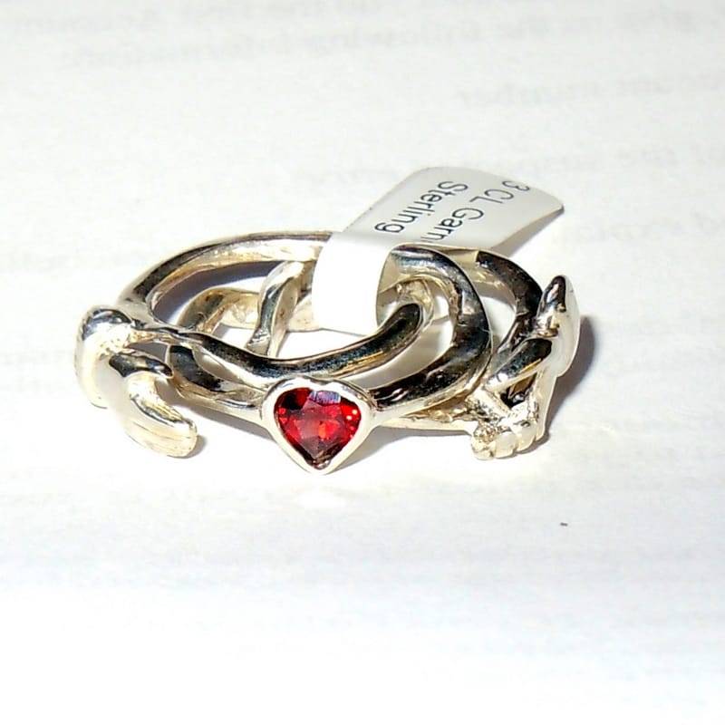 Custom Claddagh Ring - Etsy