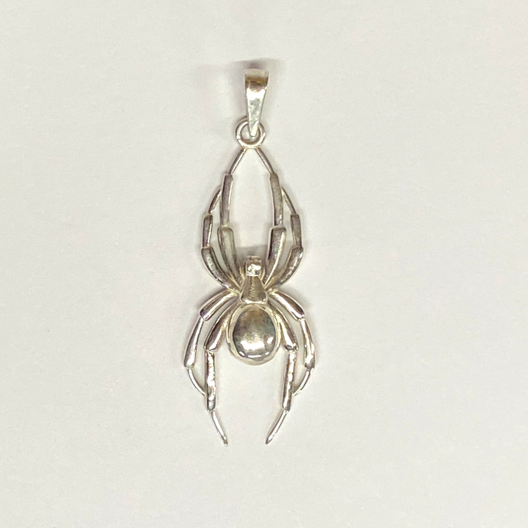 Solid Sterling Silver Spider Pendant - Etsy