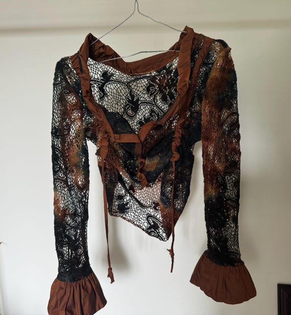 Rare Y2K Sheer Mesh Lace Top with Adjustable Hem – Un… - Gem