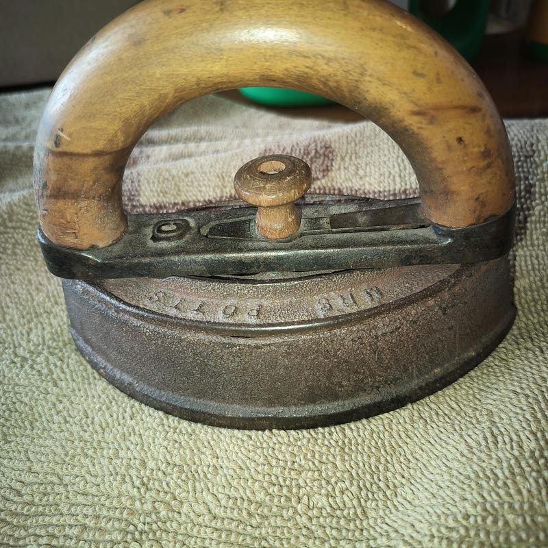 Antique Sad Iron - Etsy