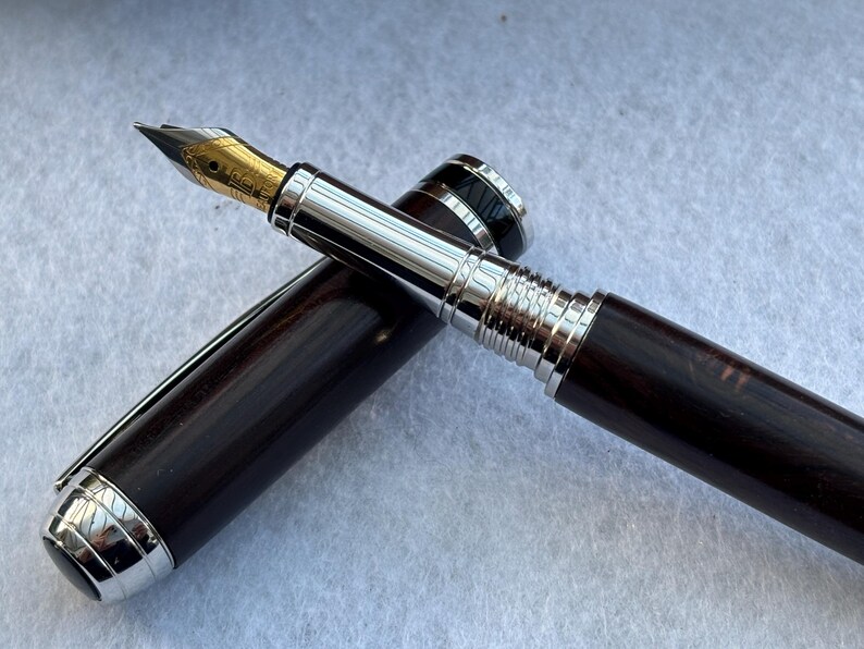 Executive Fountain Pen - Hand Crafted From Rare African Blackwood ...