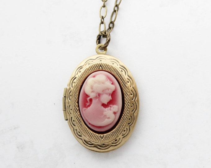 Oval Locket Necklace Photo Locket Cameo Necklace Vintage | Etsy