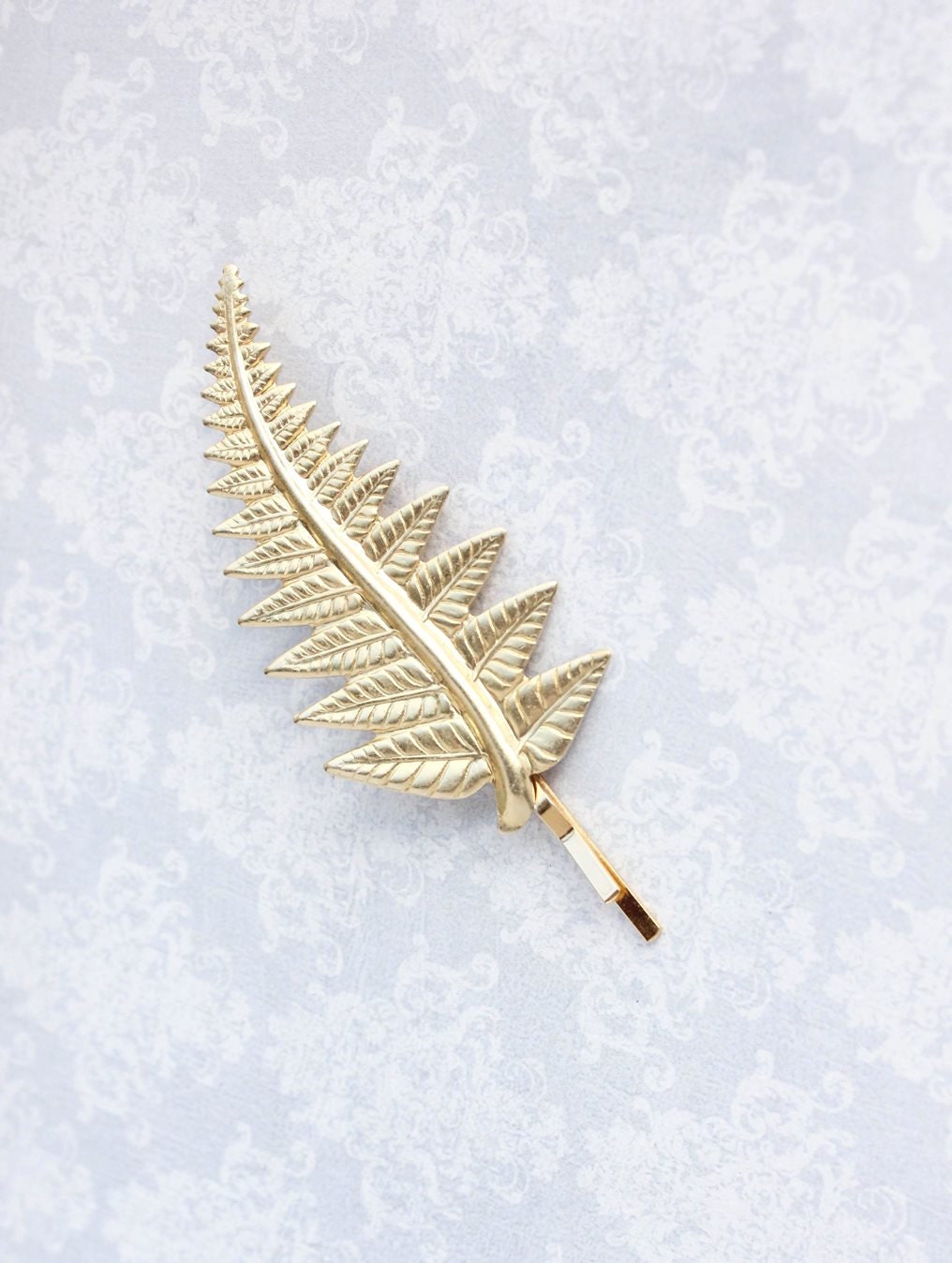 Gold Fern Hair Pin Raw Gold Brass Leaf Bridesmaid Gift - Etsy Canada