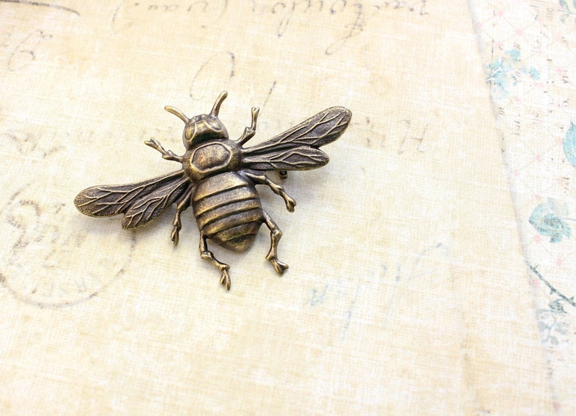 Bee Brooch Antique Brass Bee Pin Rustic Patina Metal Nature - Etsy
