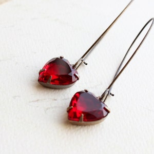 Ruby Red Heart Earrings Red Vintage Glass Drop Earrings - Etsy