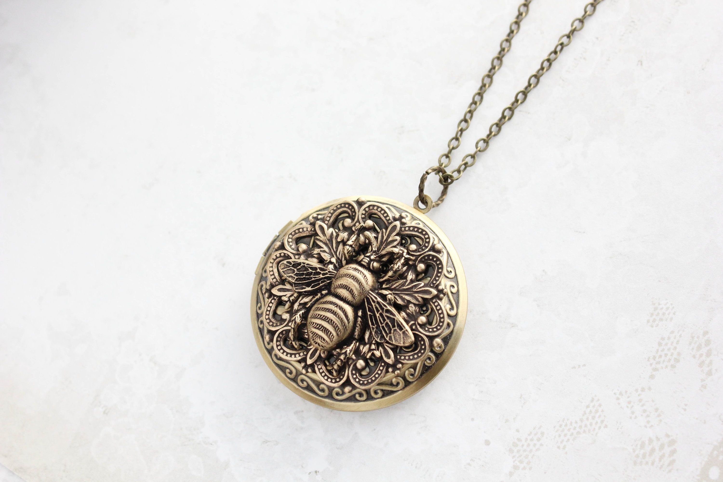 Honey bee locket store
