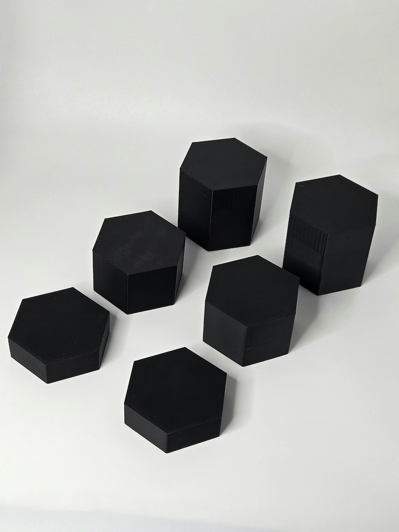 44mm Hexagonal Display Stands (15/30/45mm Heights) for Miniatures ...