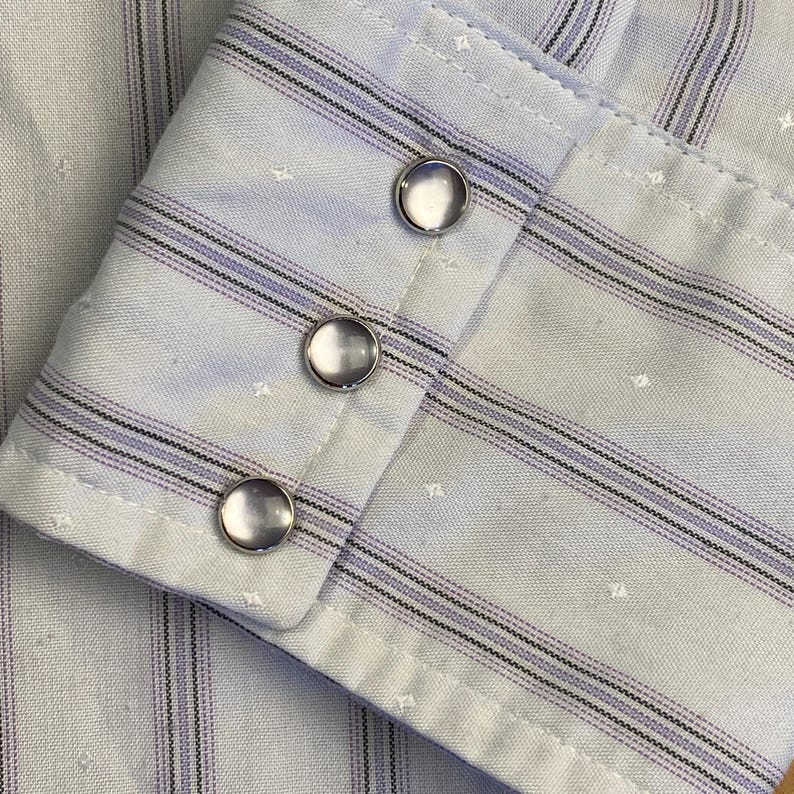 Camisa vaquera Wrangler vintage de los años 90: raya diplomática gris ...