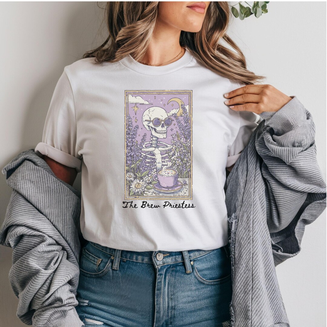 Brew Priestess, Tarot Card Vintage Vibe T-shirt , Celestial Coffee ...