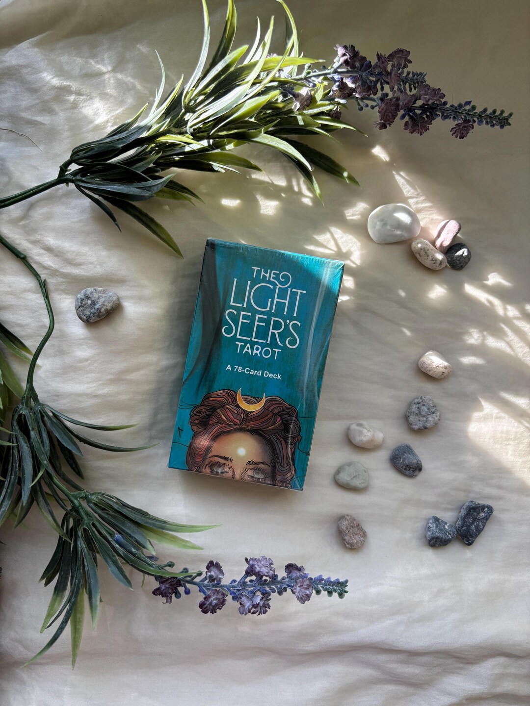 The Light Seer's Tarot Deck: Modern Intuitive Divination (digital ...