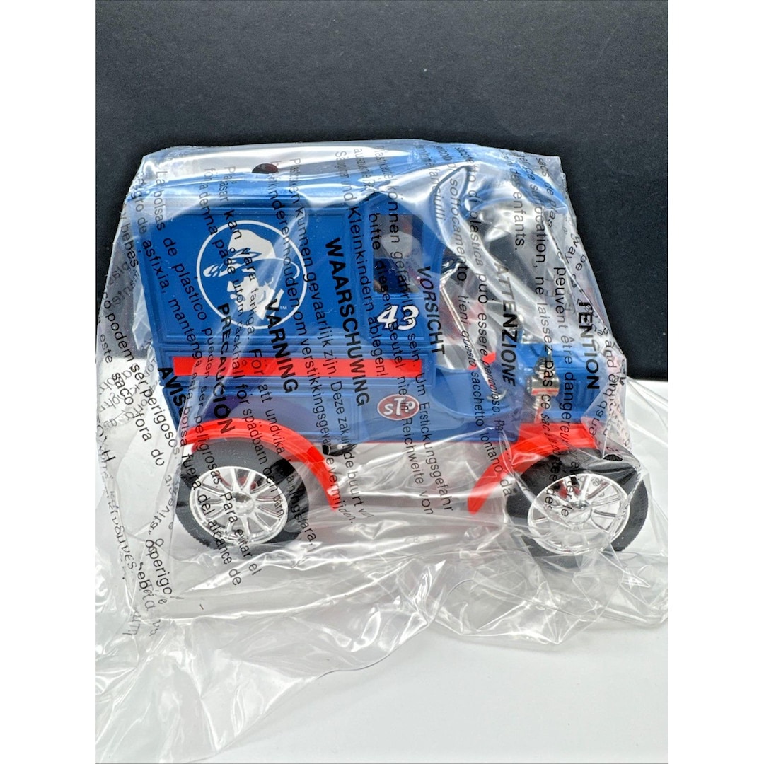 Ertl #9682 1:25 "richard Petty 1905 Ford Delivery Car Bank NOS NIB NEW ...