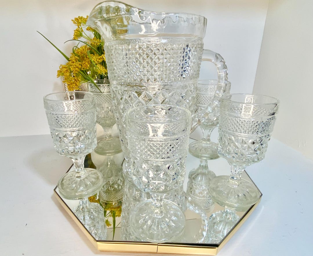 Vintage Anchor Hocking Wexford Pitcher and (7) Glasses Set: Mid-century ...