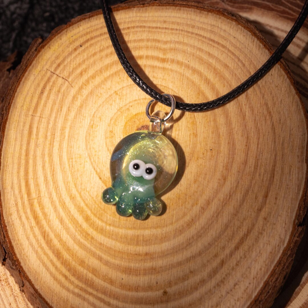 Green Splatoon Octopus Pendant Necklace Handmade Glass Charm Cute ...