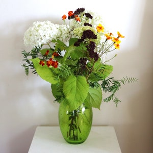 Medium Lime Green Hand Blown Glass Vase, SRA, Glassware, Spring, Green ...