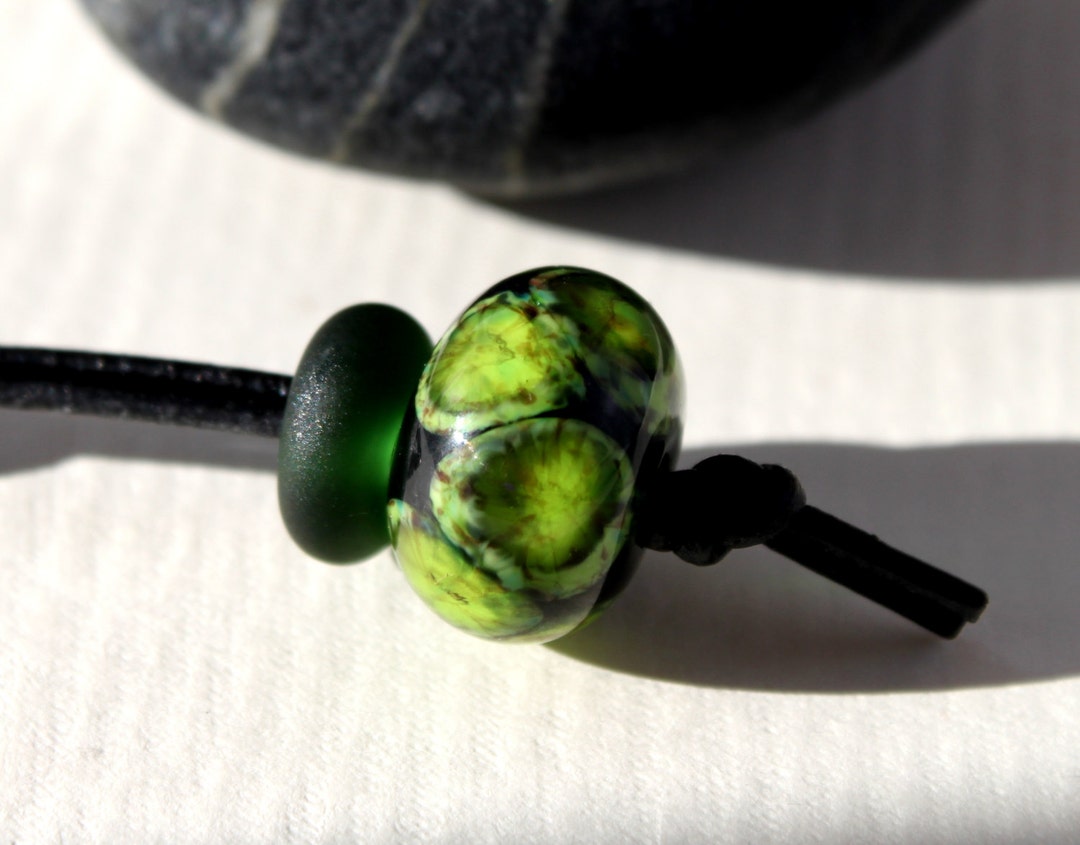 Keychain, Green Glass Key Ring, Lampwork, Green Glass, Grass, Meadow ...