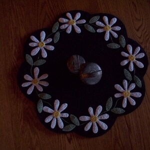 Wool Felt Daisy Table Mat - Etsy