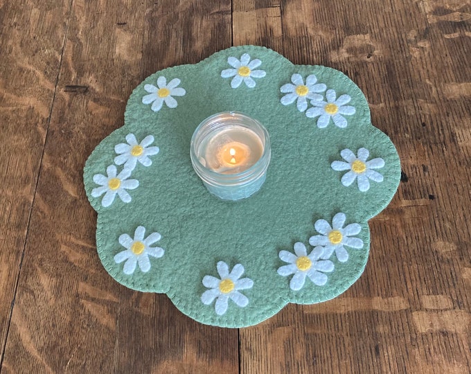 Run Chicken Run Table Mat Pattern - Etsy