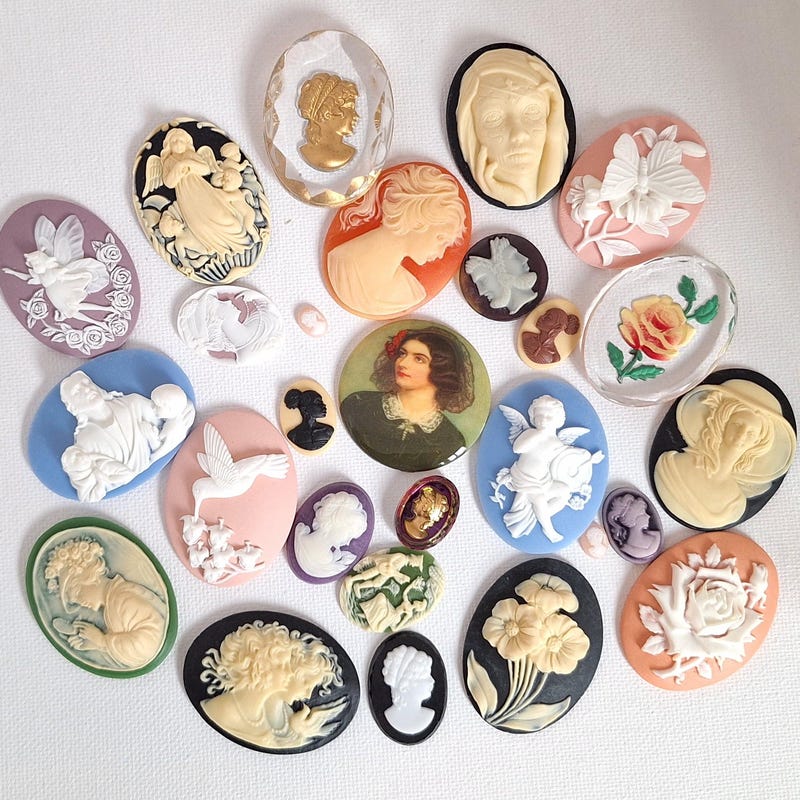 Resin Cameo Large - Etsy