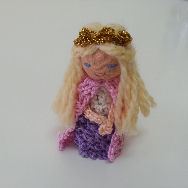 Princess Finger Puppet - Etsy