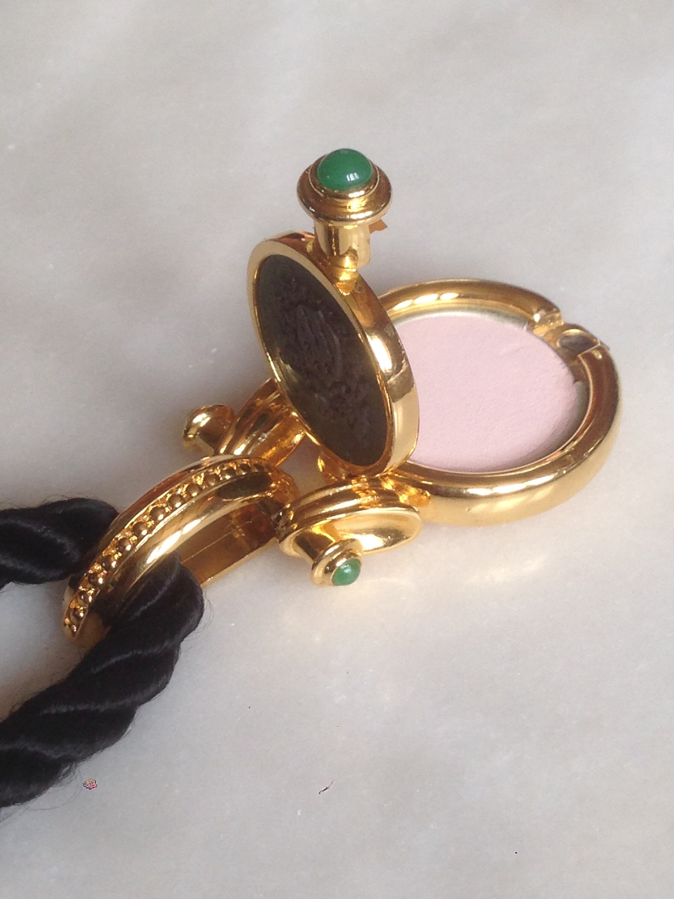 TOVA Beverly Hills Gold Toned Perfume Locket/vintage Powder Compact ...