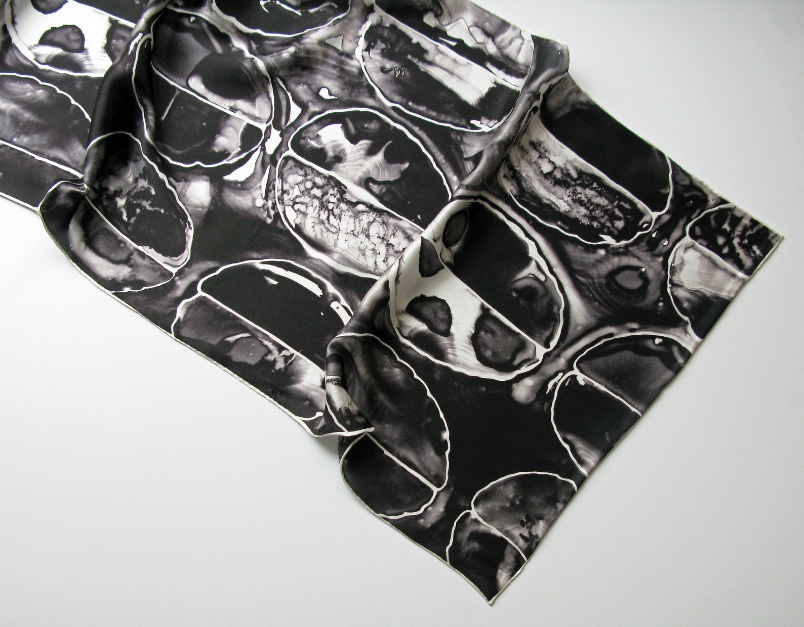 Black Brain Scan Silk Charmeuse Scarf Neuroscience Scarf - Etsy