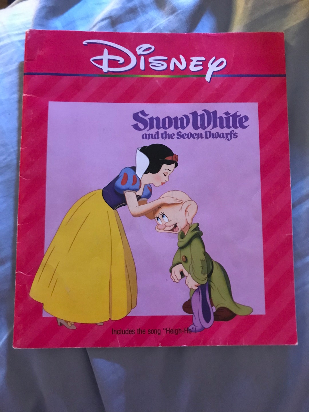 Disney’s Snow White and the Seven Dwarfs Read Along Book From 90s No ...