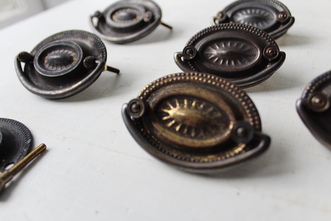 Lot of 8 Hepplewhite Drawer Pulls Oval Stamped Brass W Bail Pull ...