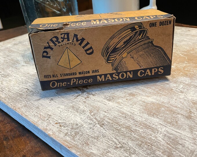 Vintage Box of 12 Pyramid Brand Mason Jar Lids Copyright 1943 One-piece ...