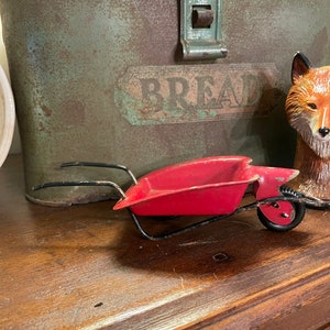 Vintage Toy Wheelbarrow, Miniature Red Metal Wheelbarrow - Etsy
