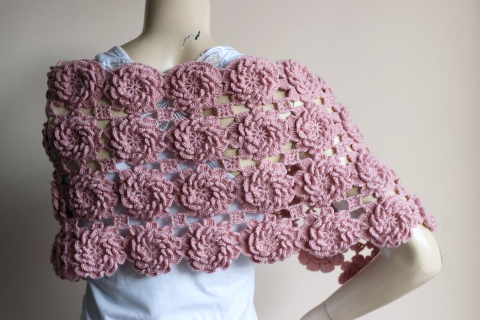 Blush Bridal Cape-blush Pink Crochet Cape With Flowers/blush - Etsy