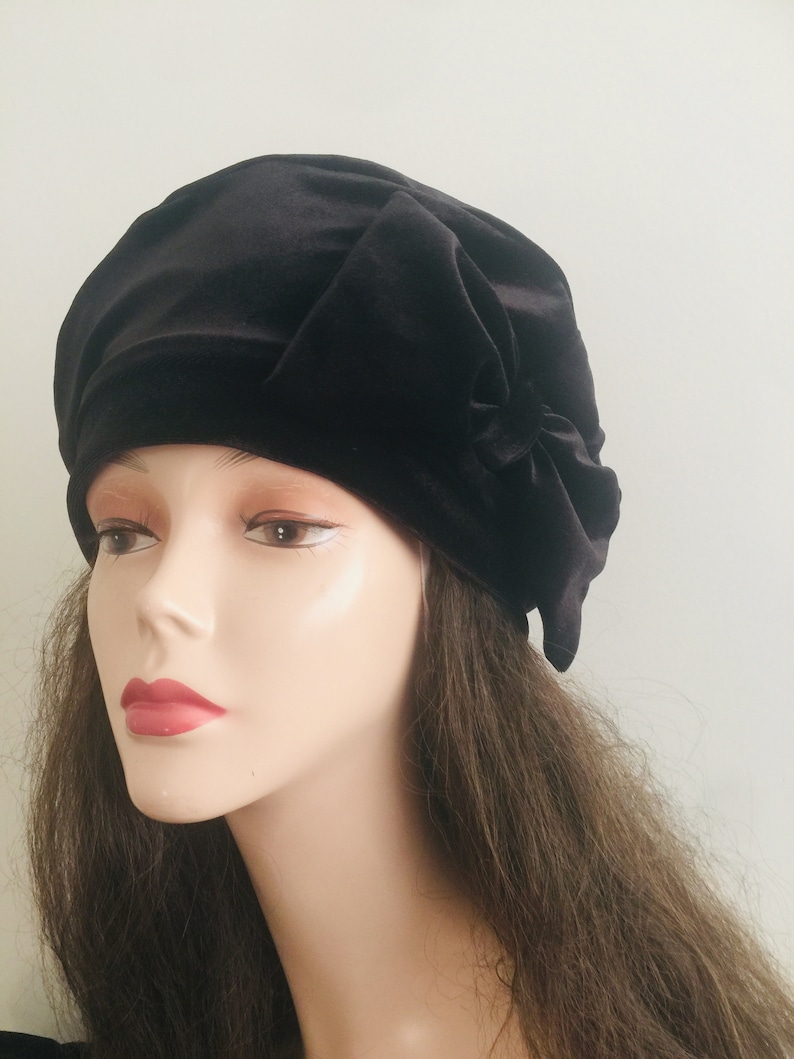 Black Velvet Beret With a Bow- Tam French- Warm Winter Hat- Velvet ...