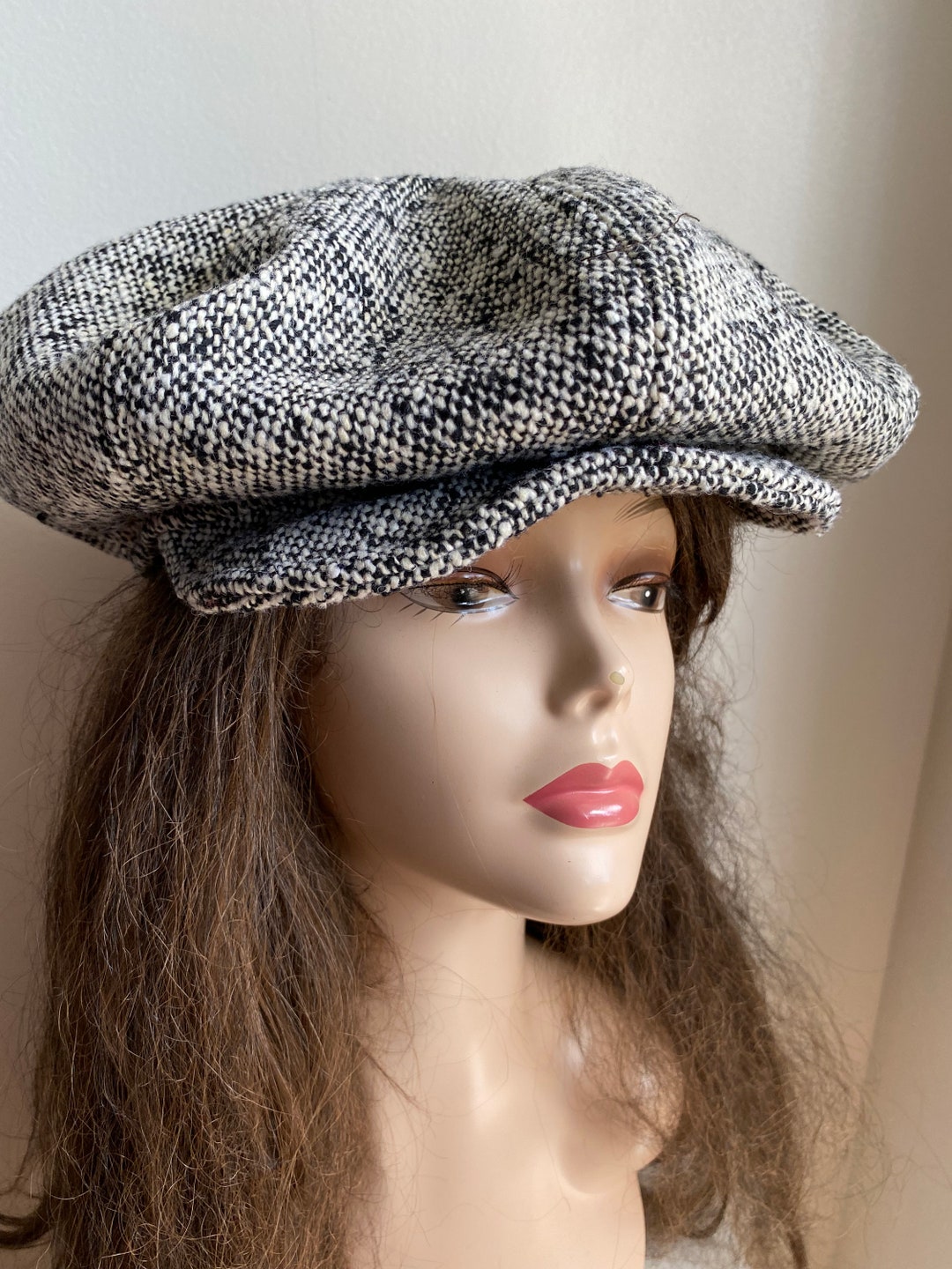 Classic Wool Tweed Newsboy Hat - Black and White / Salt and Pepper ...