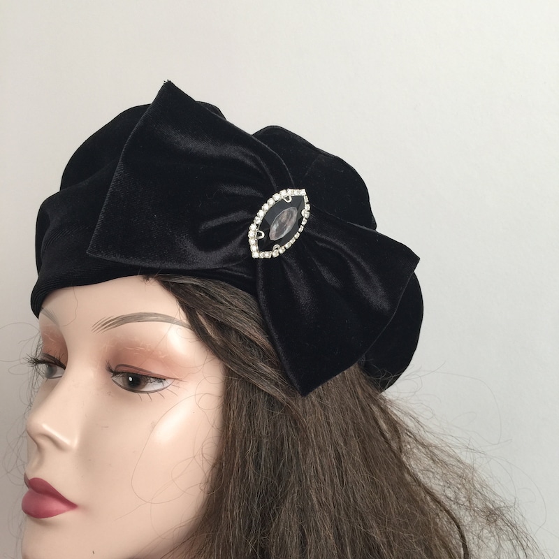 Black Velvet Beret - Etsy